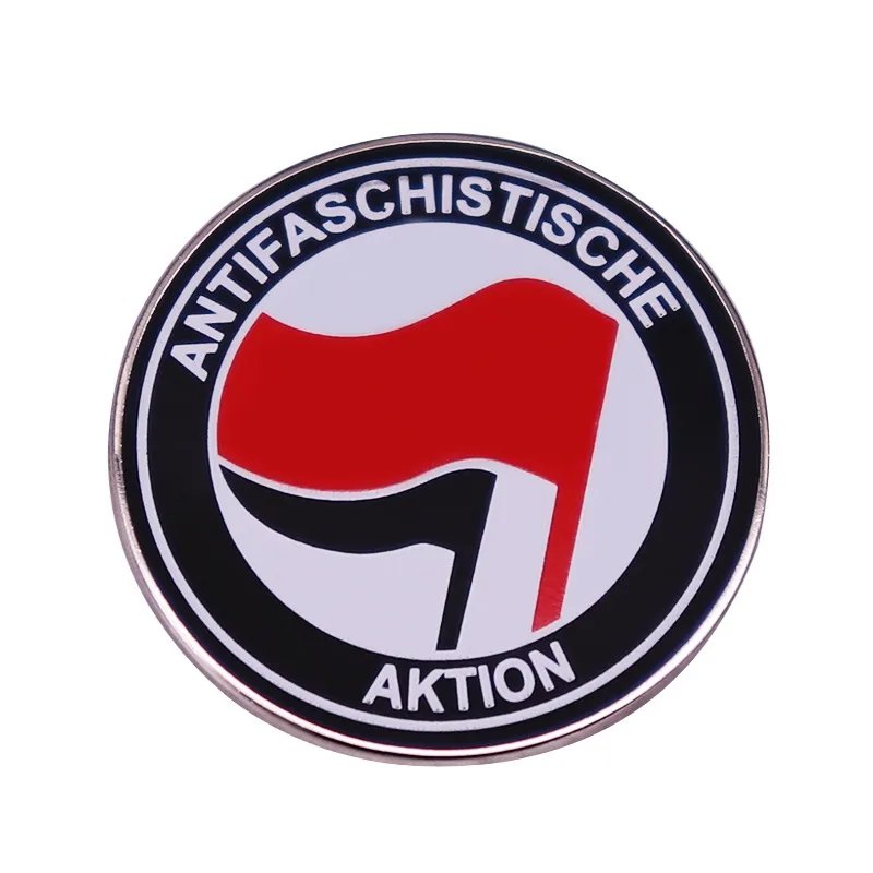 Antifa logo pin - De Rode Lap